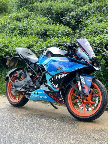 KTM RC 125 (European) - কে টি এম RC 125