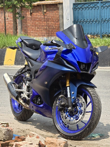 R15 V4 Racing Blue - আর১৫ ভি৪ রেসিং ব্লু