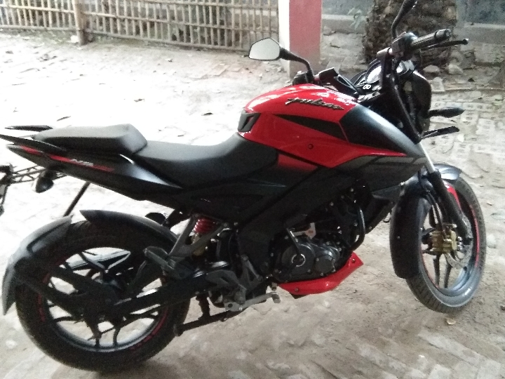 Bajaj Pulsar NS 160 Single Disc - বাজাজ পালসার NS 160 Single Disc
